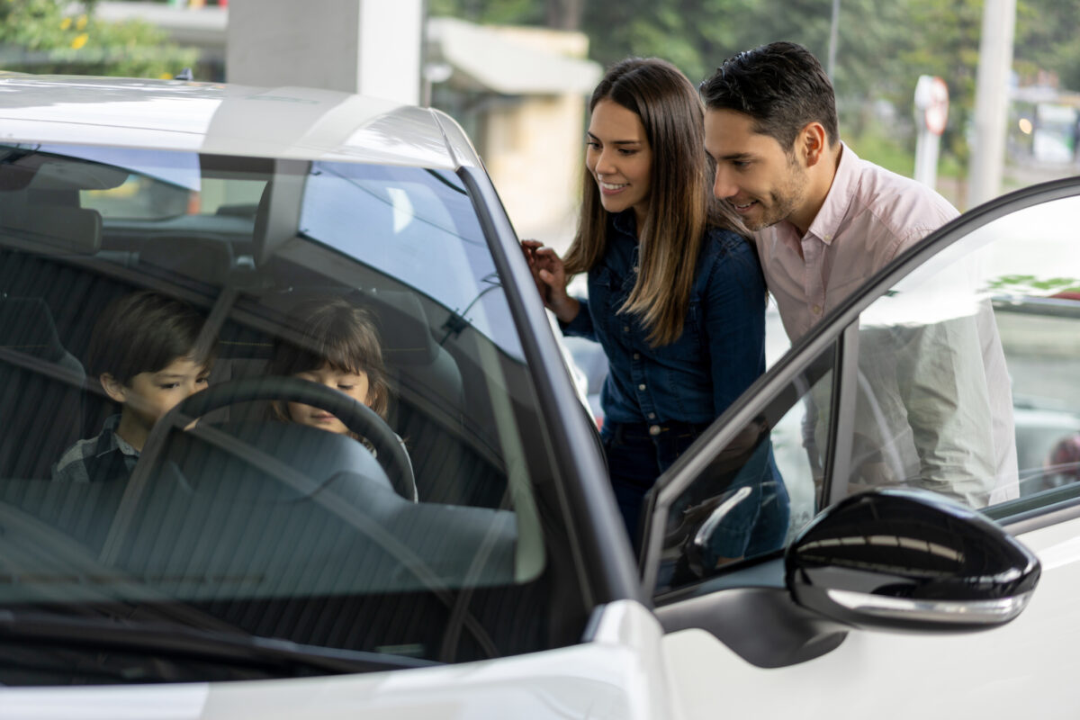 ¿Cómo funciona un crédito automotriz? - Creditas